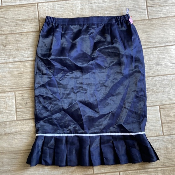 giovanna | Skirts | Giovanna Signature Skirt Size 8 | Poshmark